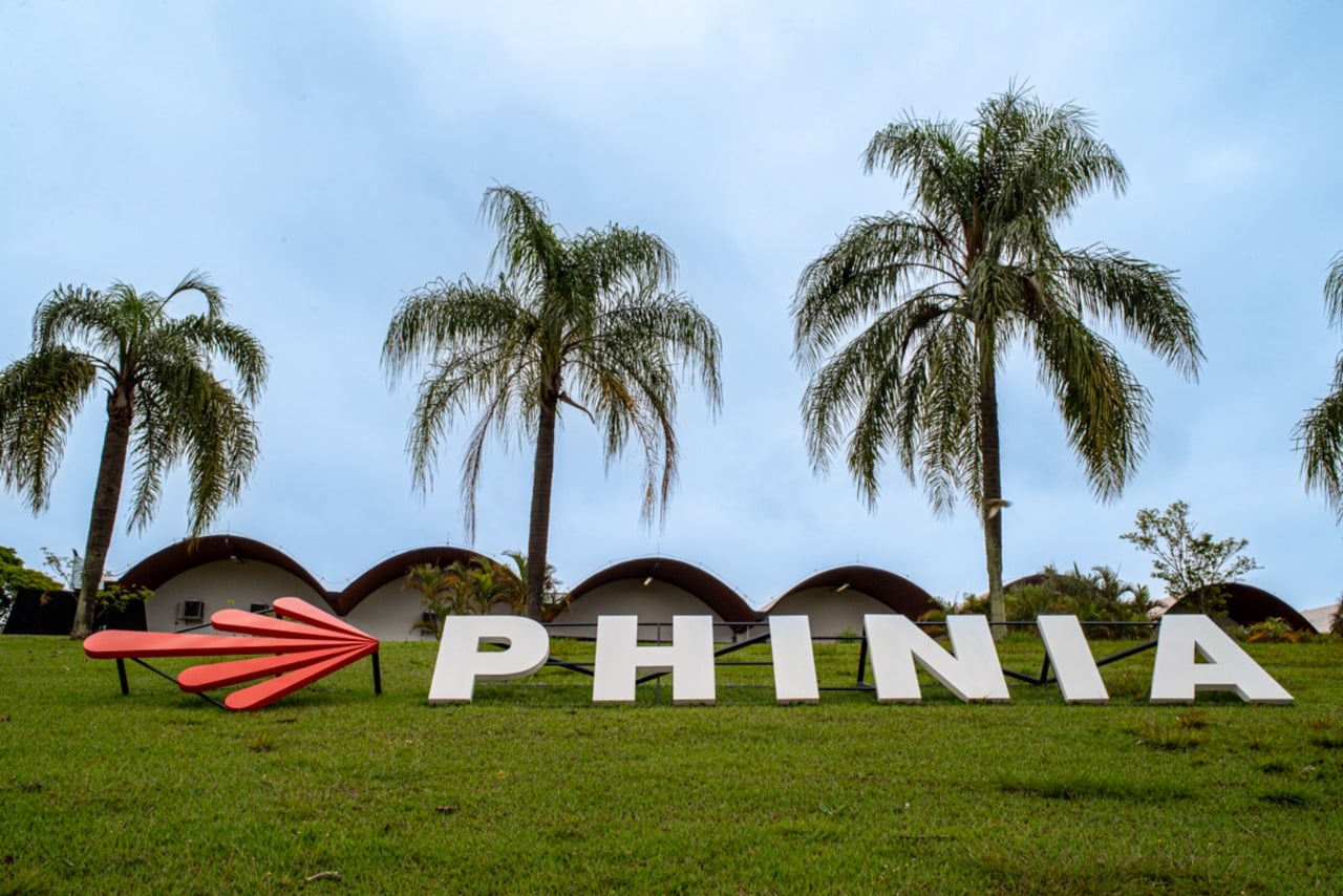 PHINIA anuncia resultados sólidos do quarto trimestre e do ano de 2023