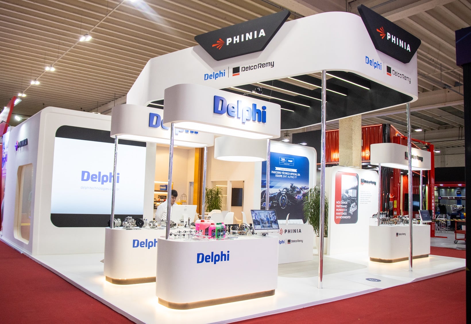 PHINIA apresenta inovações da Delphi e Delco na Autop 2024